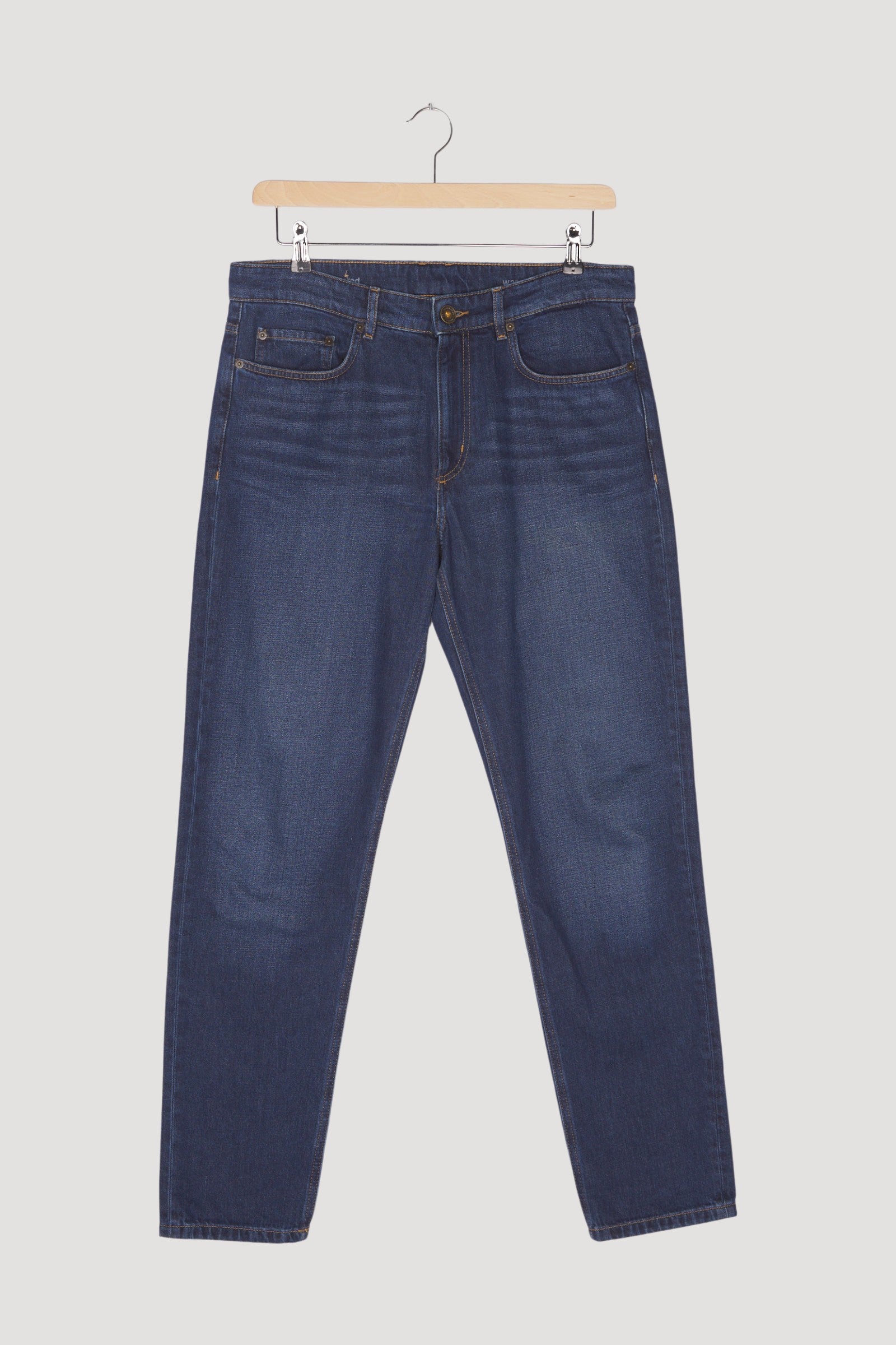 Second Hand Jeans Max Tapered Fit aus reinem Bio-Denim – hessnatur ...